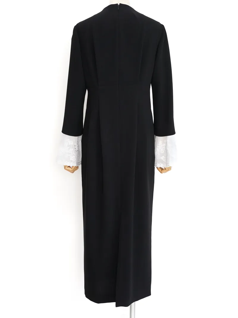 Mame Kurogouchi（マメ クロゴウチ） エンブロイダリーカフスIラインドレス25FW（ブラック/サイズ3） | ブランドドレスのレンタル【THE DRESS】-結婚式・二次会 ...